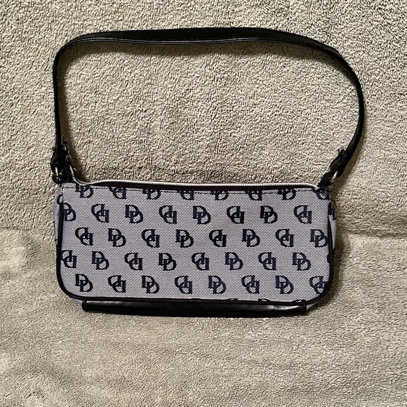 DD | Bags | Dd Purse Used | Poshmark